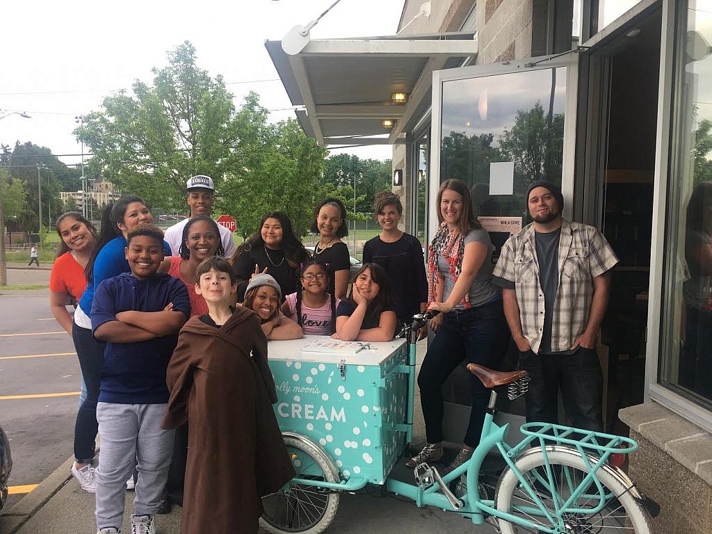 Molly Moon's Delivers Ice Cream & Happiness with Dolly | Dolly Blog